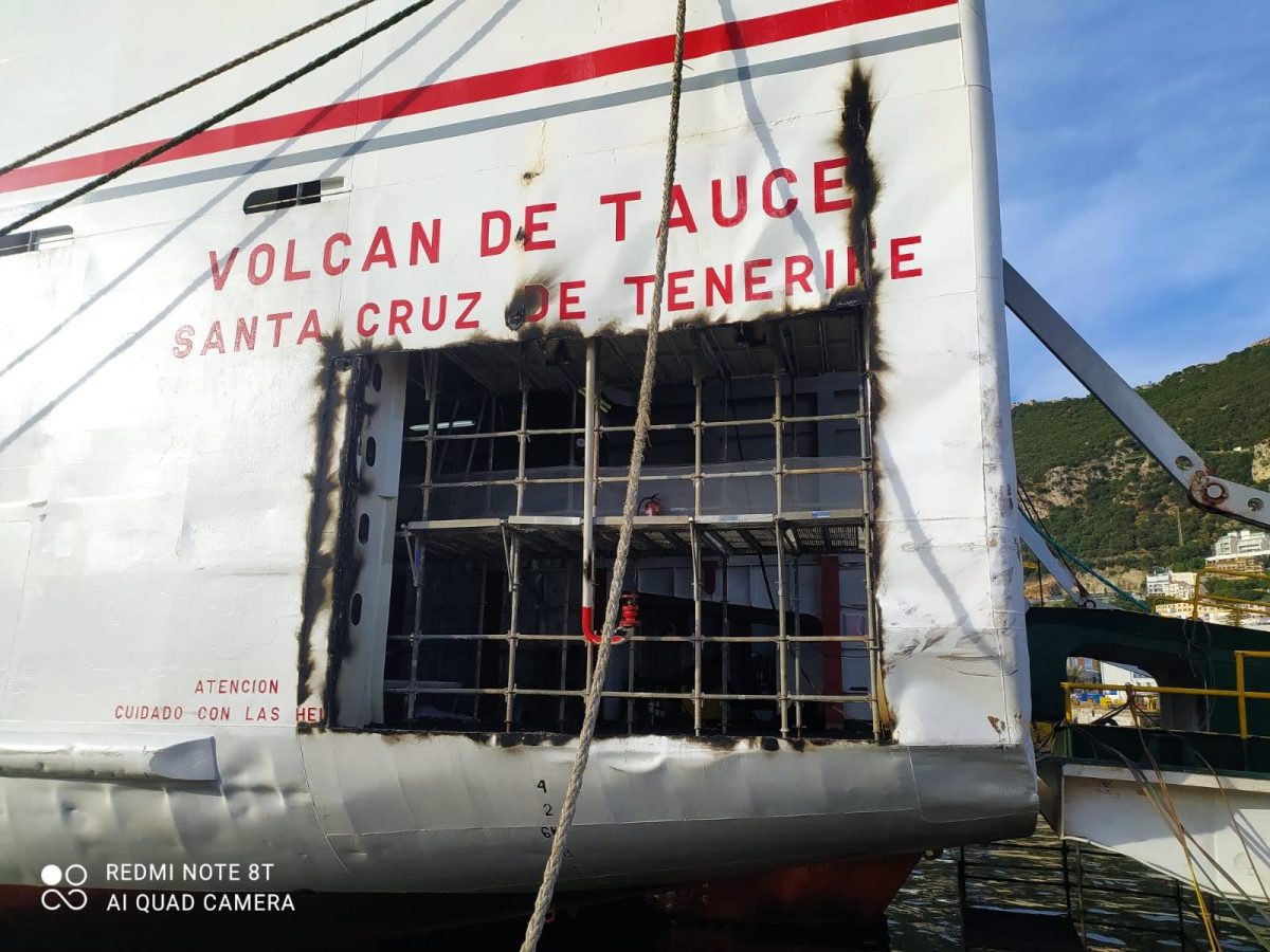 Reparaciones para el «Tauce» en Gibraltar – FERRYBALEAR
