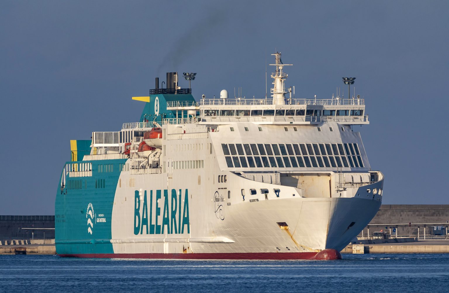 Baleària incorpora a la ruta Barcelona-Eivissa su octavo buque a gas ...