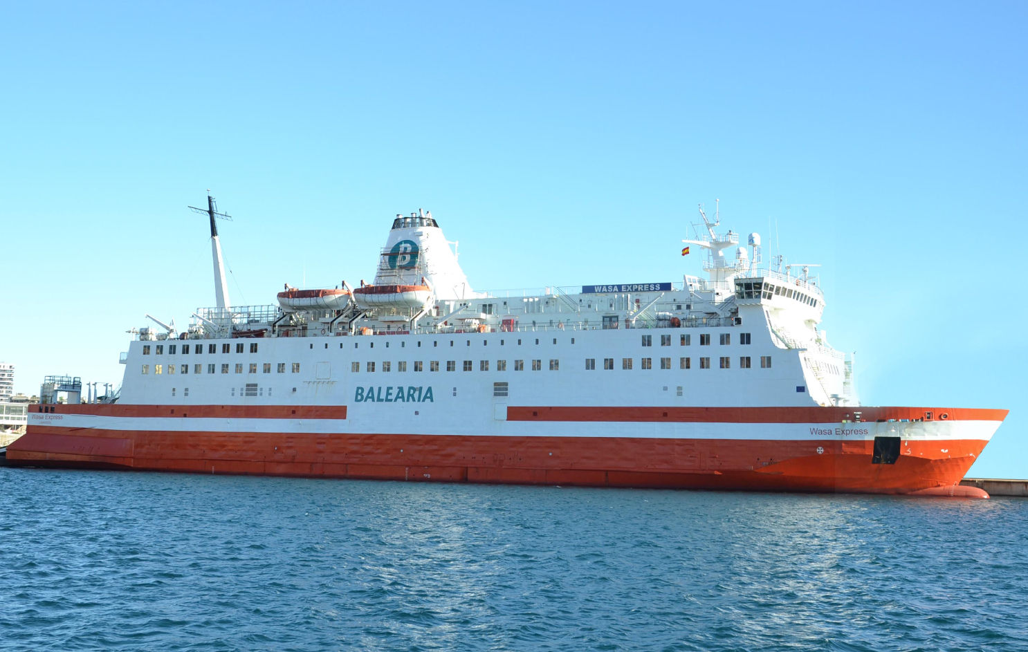 El «Wasa» seguirá navegando fletado bajo las órdenes de Baleària ...