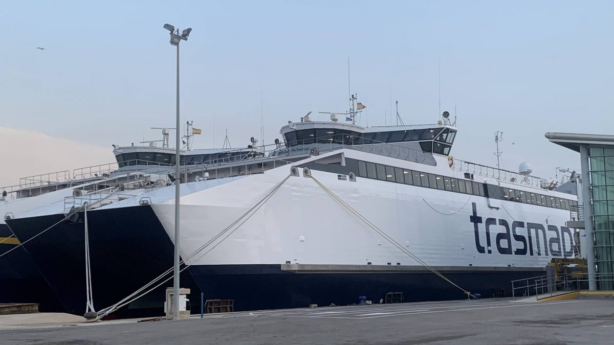 El Fast Ferry «Fairweather» luce de Trasmapi – FERRYBALEAR