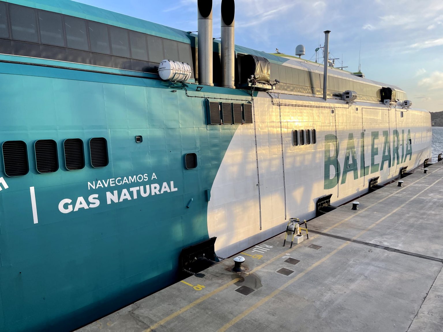 El «Margarita Salas» de Baleària contará con motores duales de Wärtsilä ...